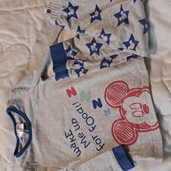 Disney | Pajamas | Disney Mickey Mouse Wake Me Up For Food Pijamas 3t ...